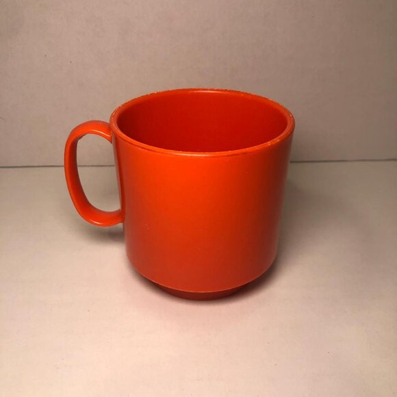 Silite | Dining | Vintage Silite Inc 439 Plastic Cups Orange Mug Coffee ...